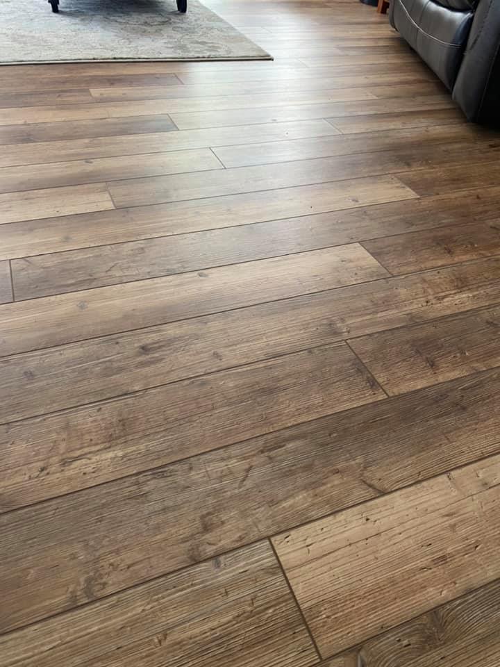NEW - FLOORING – Design 2 Sell at the Lakes